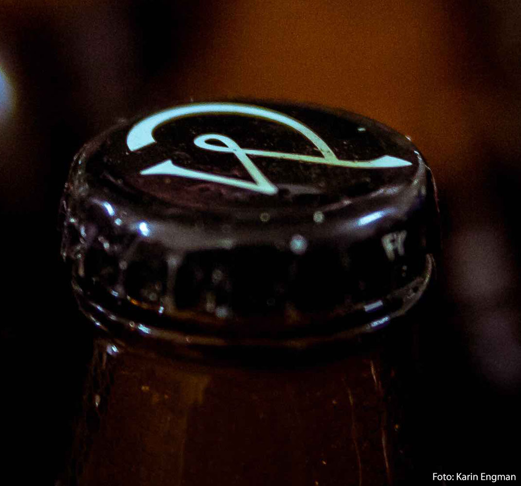 Custom printed beer bottle caps - Mr. Malt