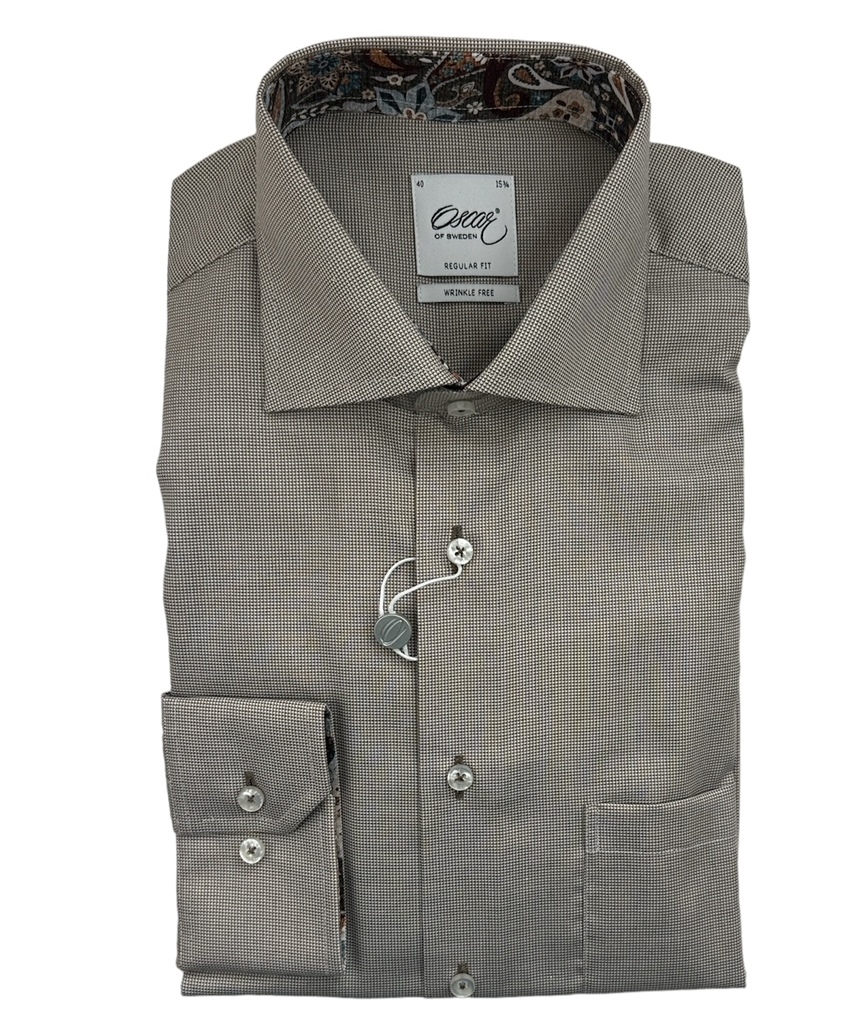 Skjorta brun med infälld print, från Oscar Of Sweden - Nisses Herrmode