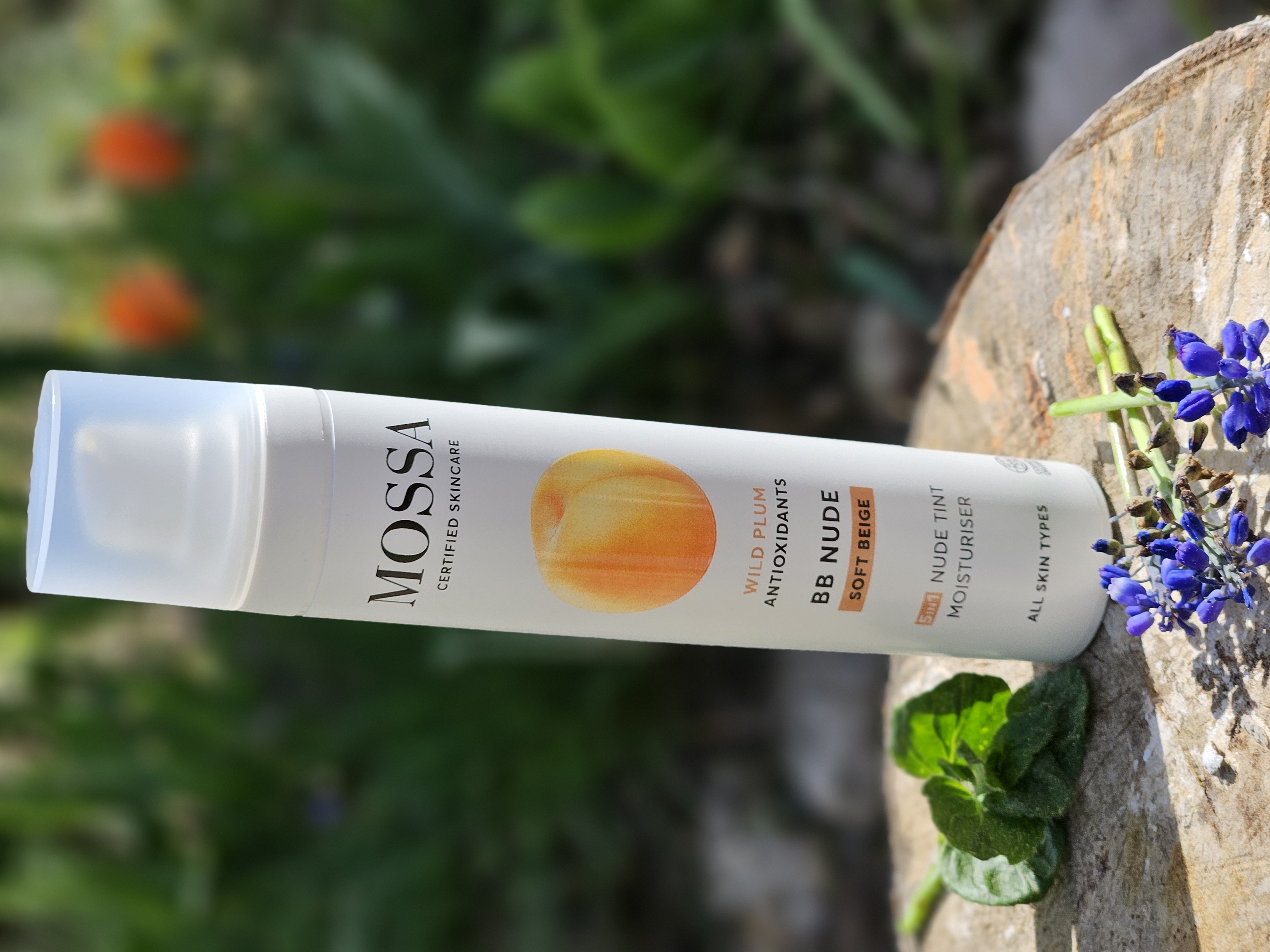 Skin Perfector Tinting Moisturiser, tonad BB Cream - Mossa certified ...