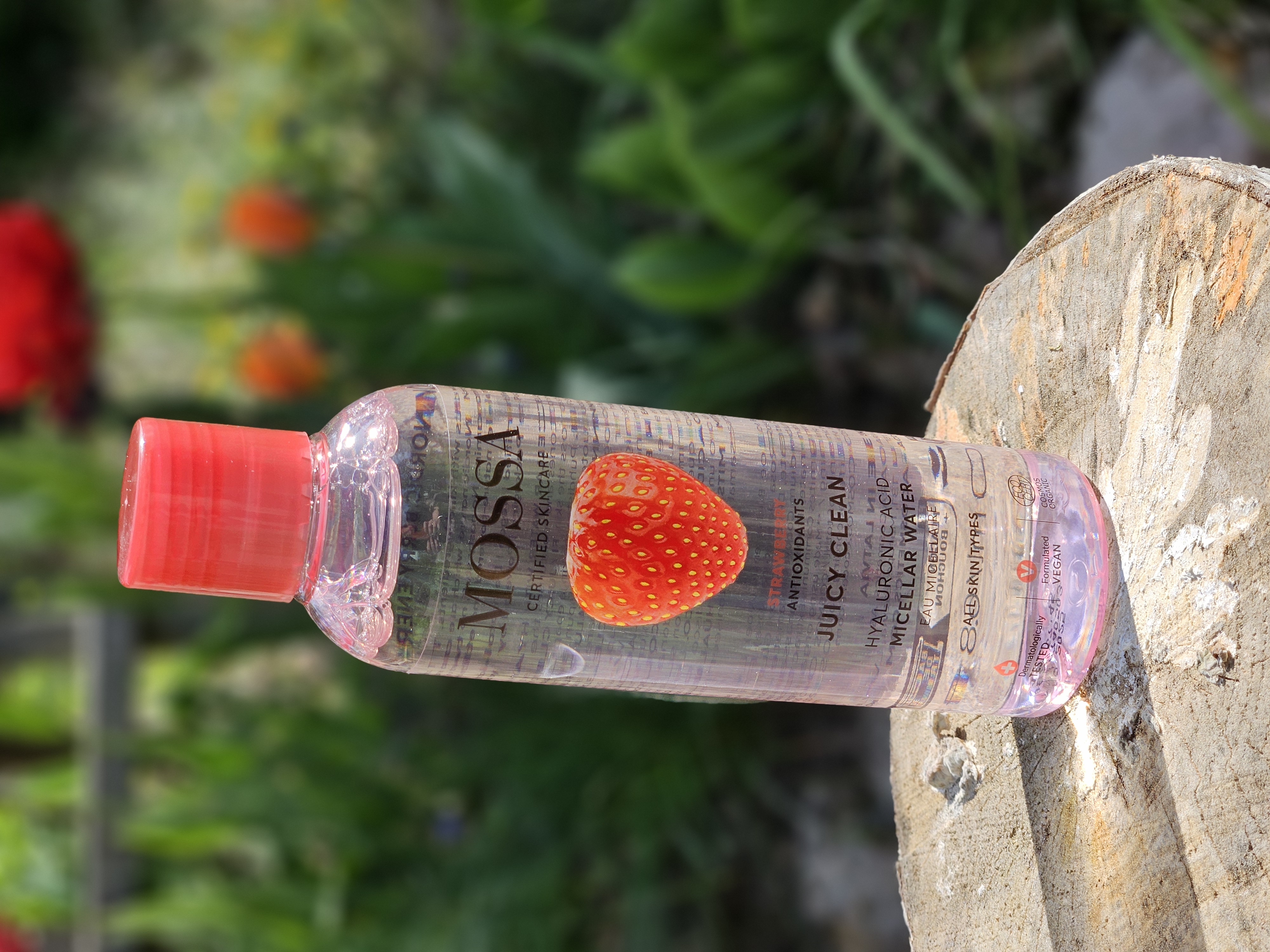Juice clean Strawberry Micellar water Hyaluronic - Mossa Organics ...