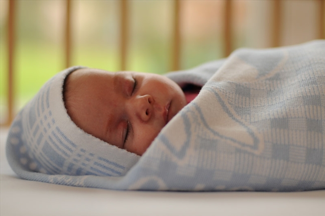 Personlig baby pledd ned barnets navn. Farge blå - pledd.net