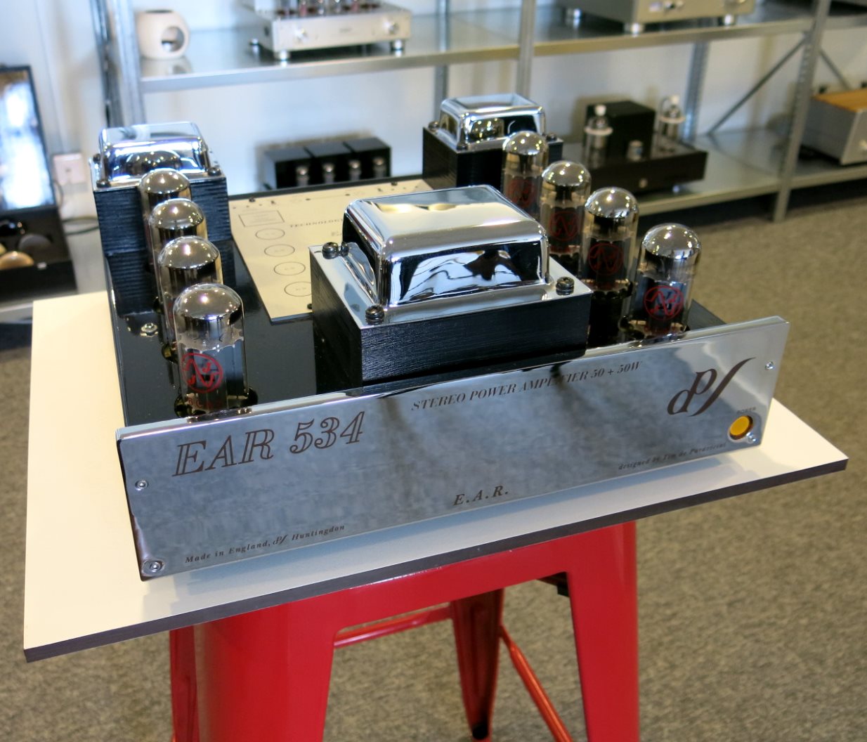 EAR 534 rörslusteg med EL34 - Akkelis Audio