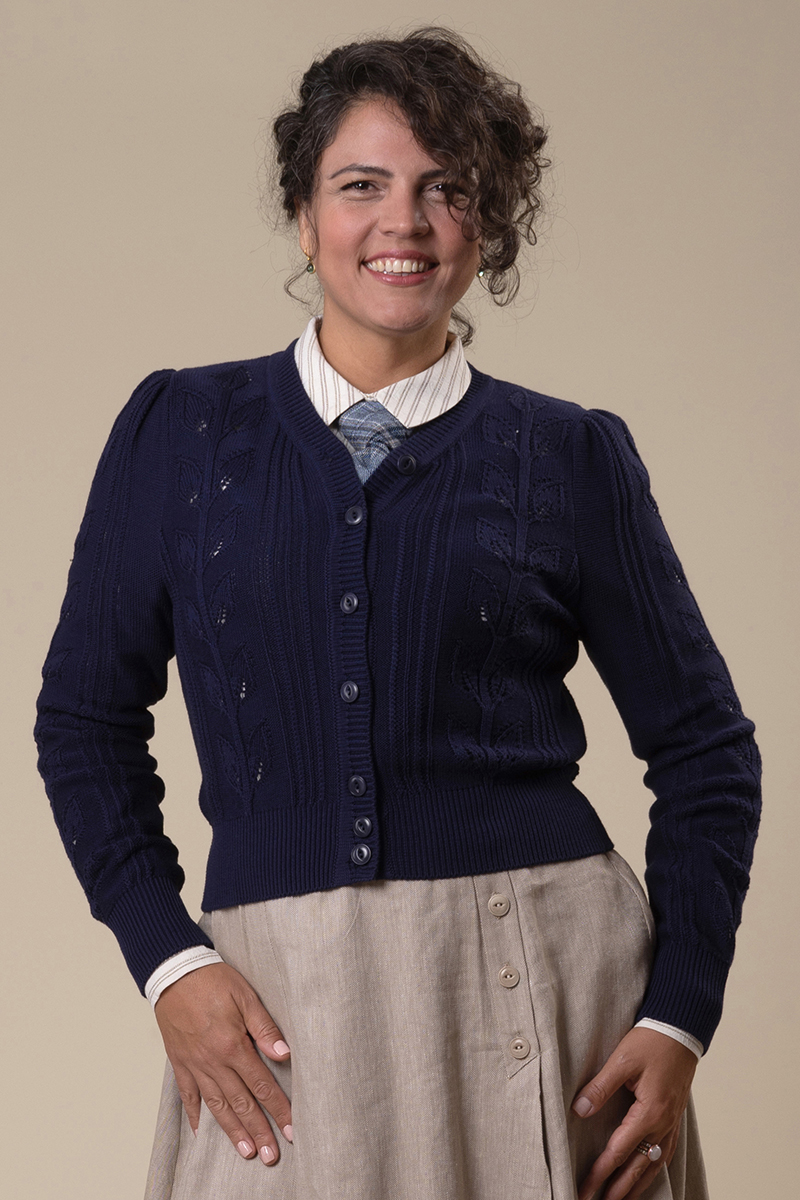 The Susie Q Cardigan, Midnight blue - emmy design