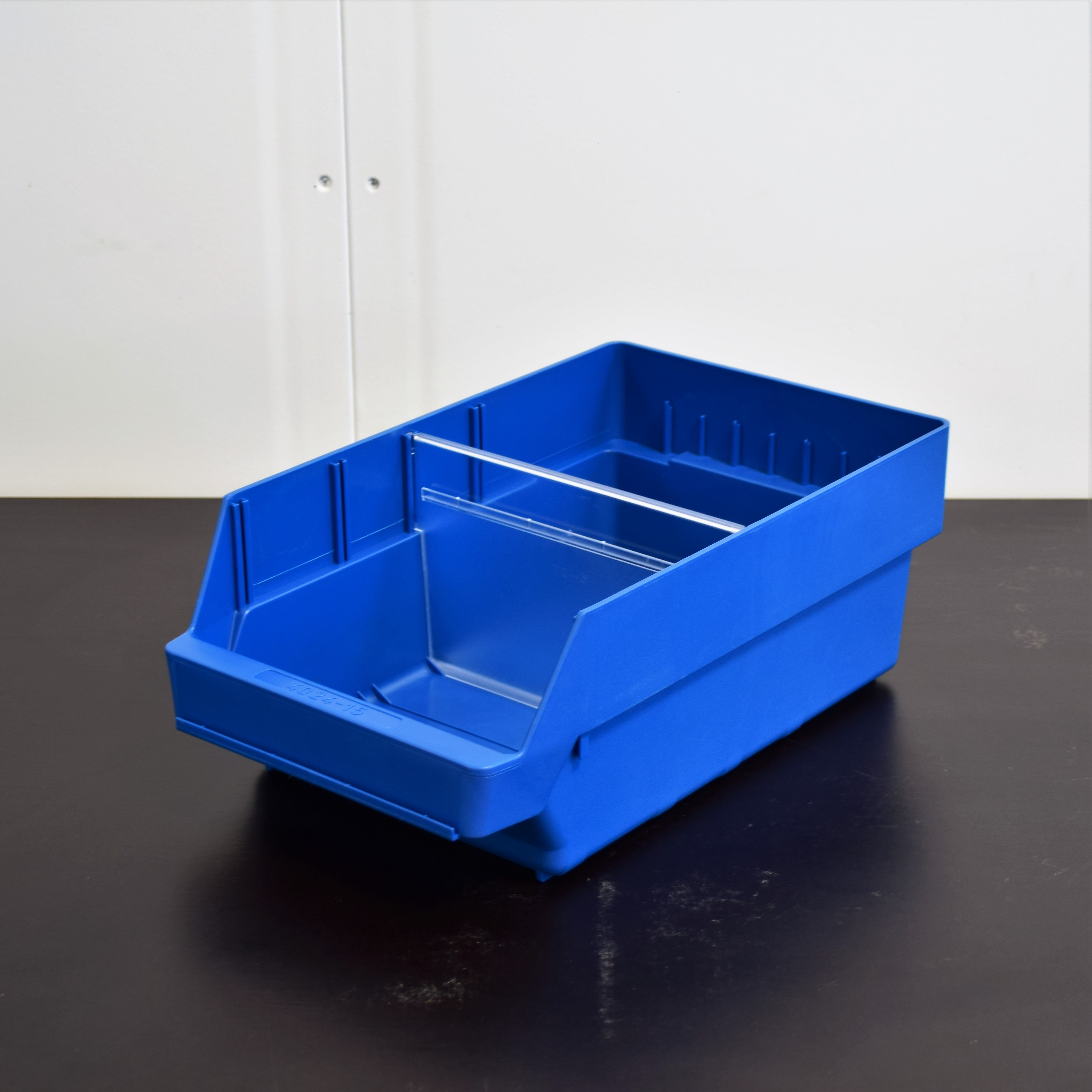 Stemo 4024-15 - 400x240x150mm - Oy Rackman Ab