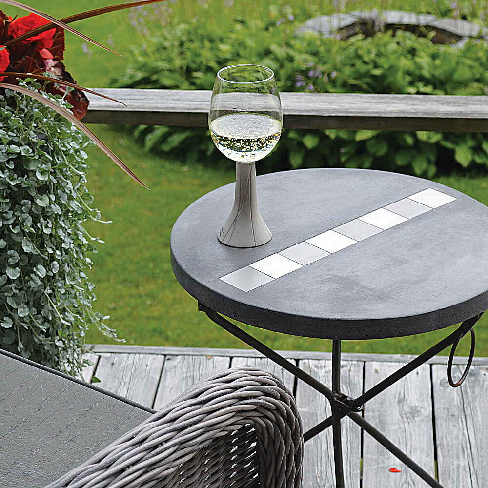 Gjut i betong med gjutformar och få trädgårdsinspiration – Former.