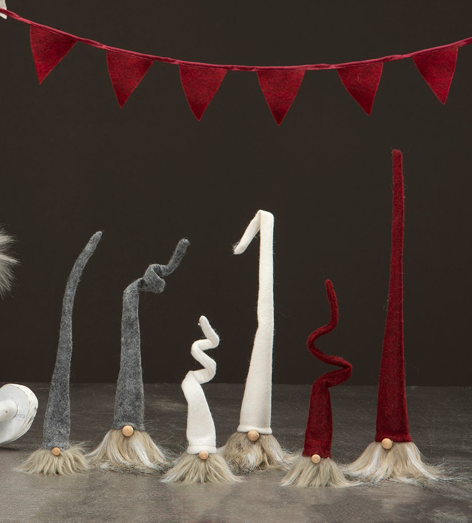 Tomte Tore vit 30 cm stor - Blomsterdesign i Landskrona