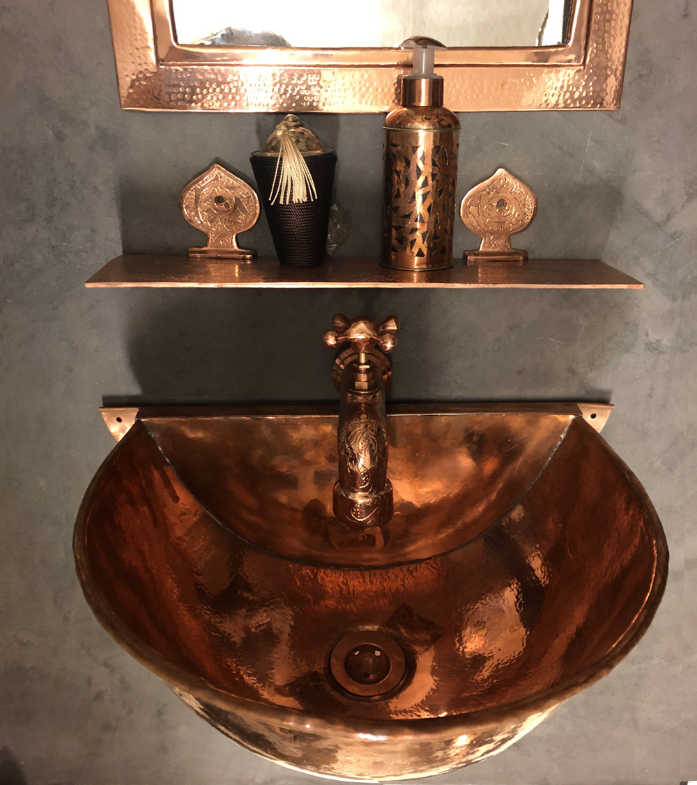 Copper basin wall hung