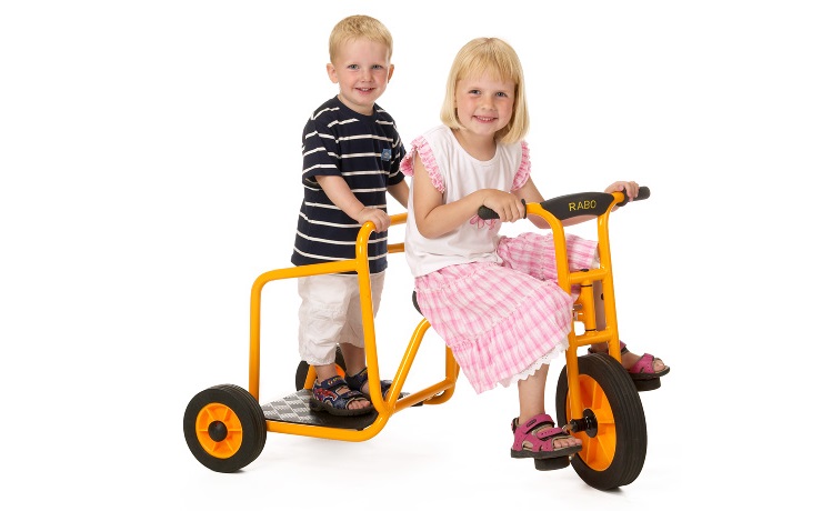 RABO trehjuling / romersk stridsvagn Chariot - Lekute.se