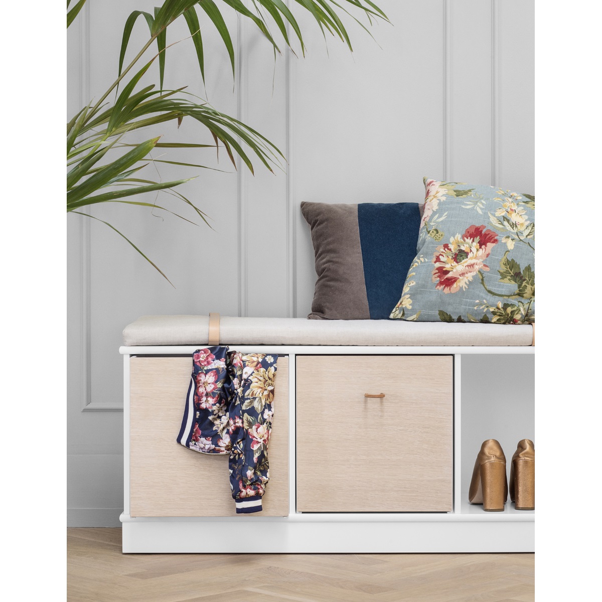 Wood horisontal hylla 5 x 1 sockel Oliver Furniture - Solhem Inredning