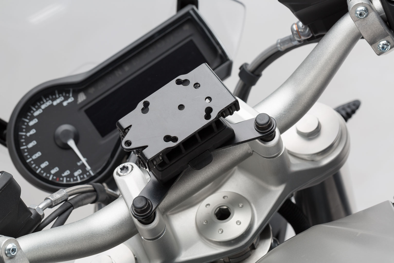 GPS mount for handlebar - Adventuremc.se