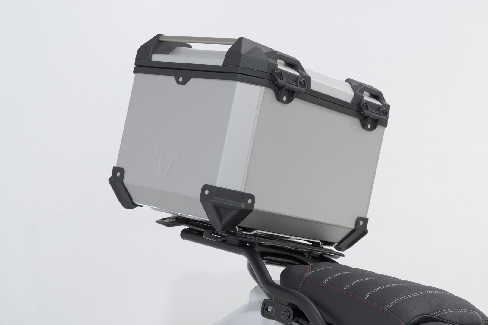 TRAX ADV top case system - Adventuremc.se