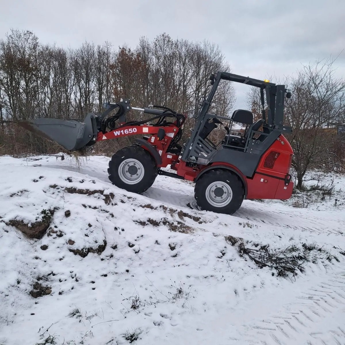 Hjullastare Bernards W1650 4x4 med Euro5 motor, med nedfällbar hytt ...