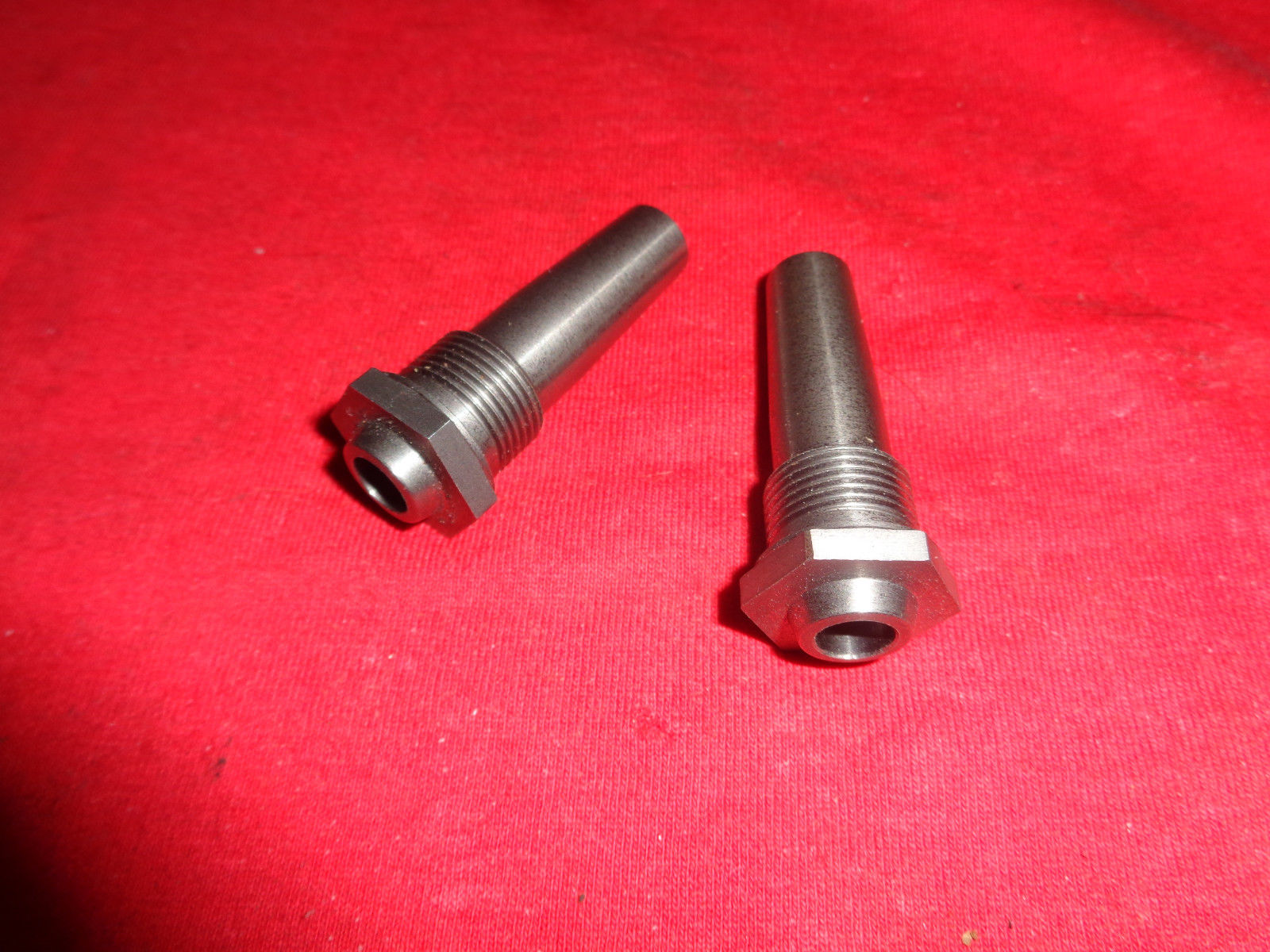 Valve Guides Intake Harley 61" 1917-29 & 74" 1921-22, OEM refno: 95-17 ...