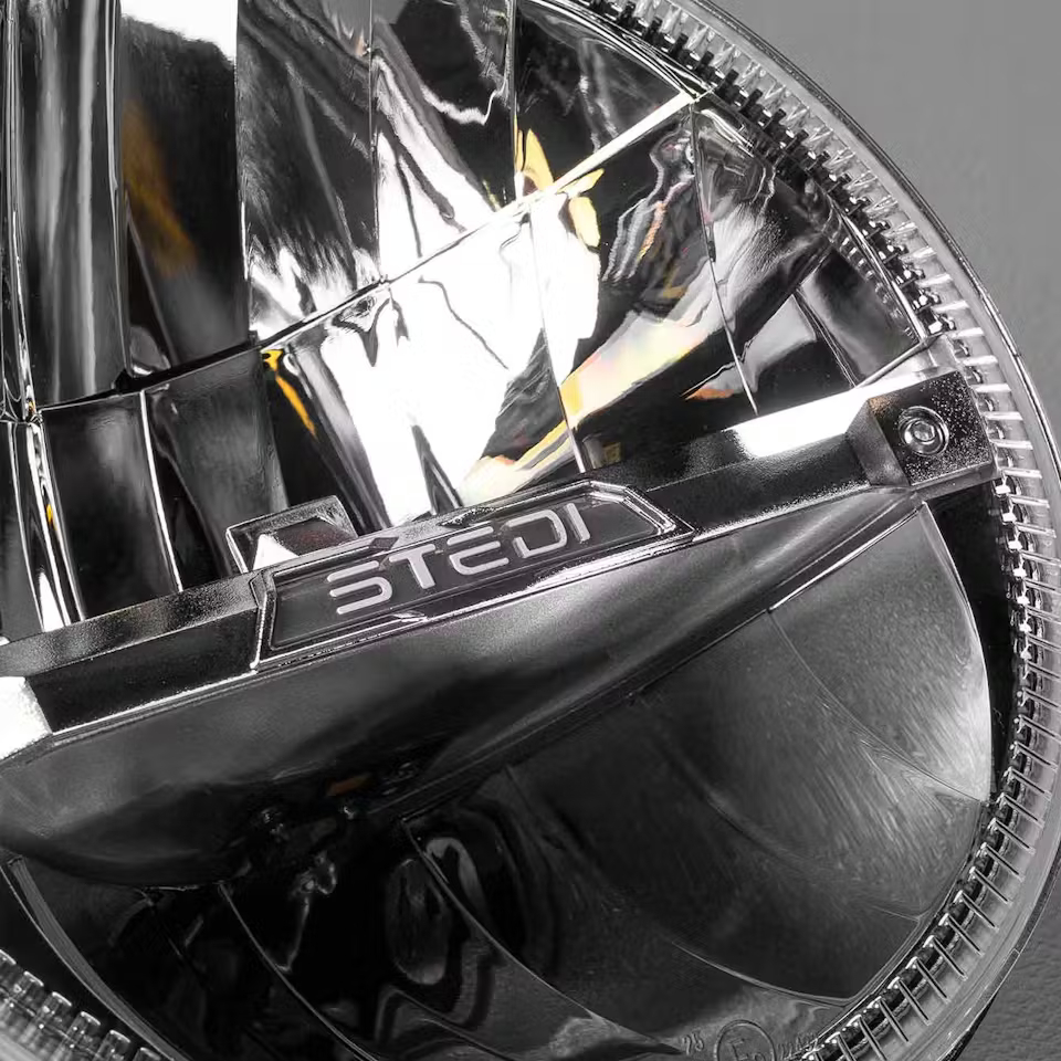STEDI 7 Inch Homage LED Headlight Chrome 5700K | 2-pack - STEDI Europe