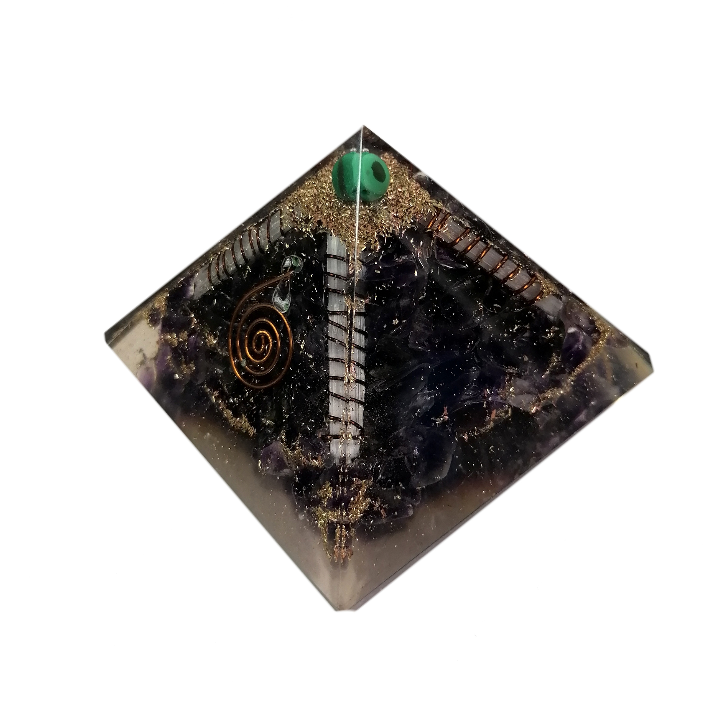 Stengarden.com - Orgonite Pyramid - Vortex Generator
