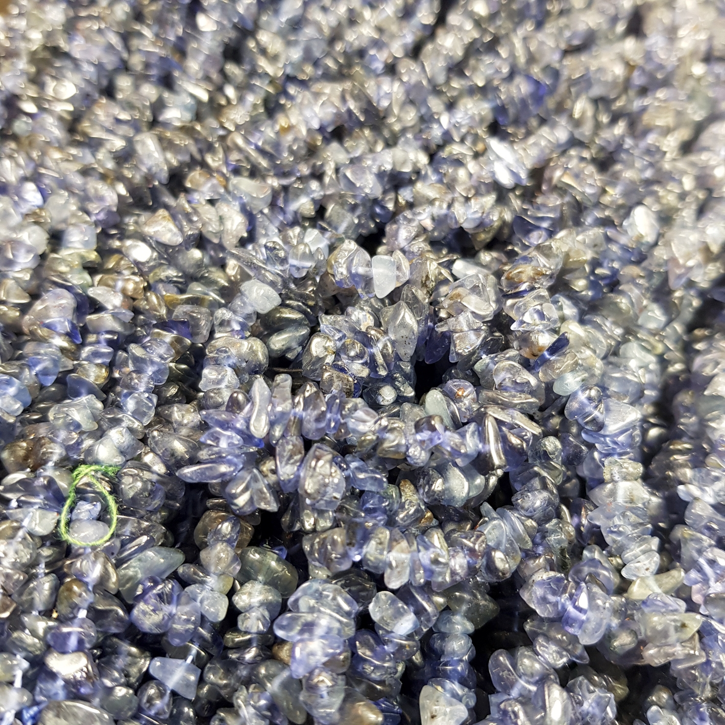 Stengarden.com - Iolit - Chip Sträng - 90cm