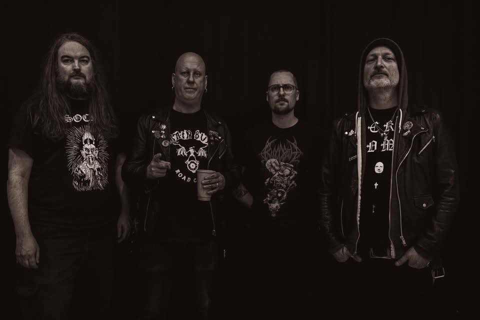 SKITSYSTEM - TRUST NO ONE RECORDINGS