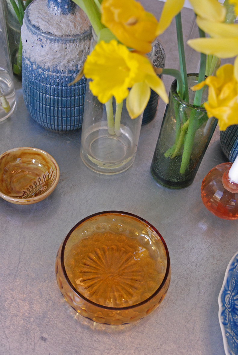 Vita Ranunkler - Skål (DANISH SUMMER BOWL AMBER)