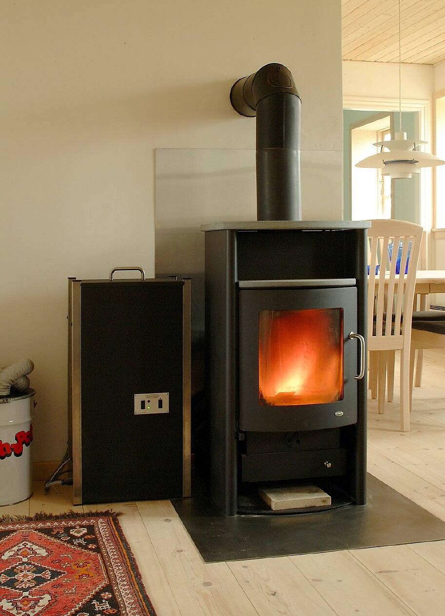 EcoTec Tyr Pellets- och ved- kamin, H - www.lohr.se