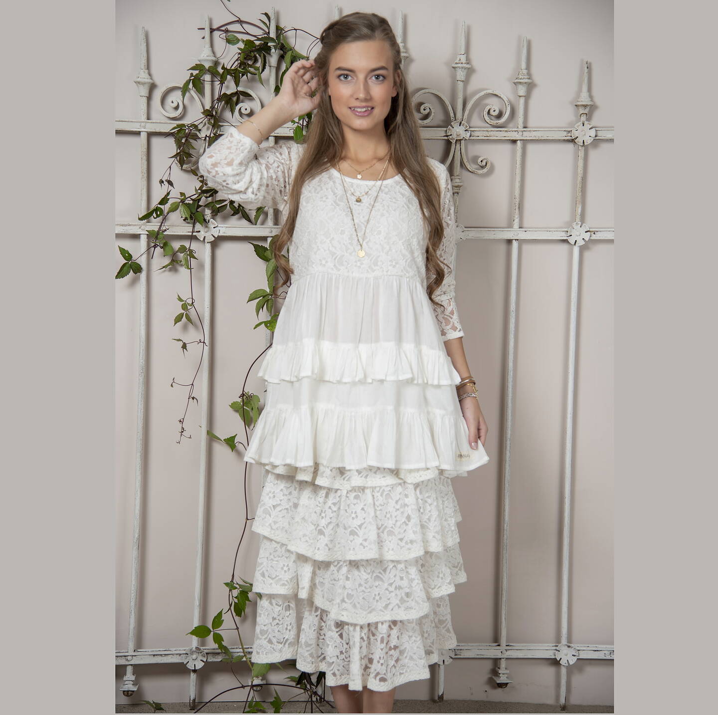 Kjol Vit spets volanger JDL Clothing Romantisk vintage bohemian shabby ...