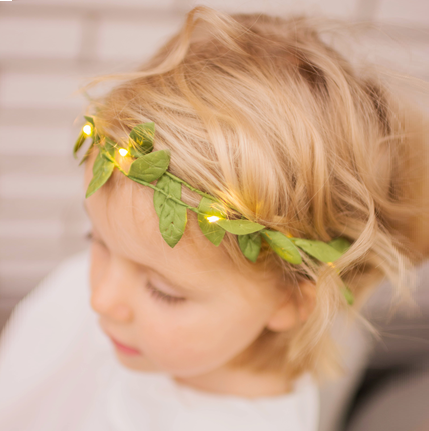 Bladslinga med belysning batteri Lucia krans - www.gardsromantik.se