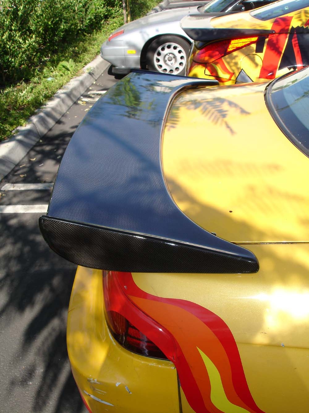NISSAN S14 HATCH CARBON FIBER REAR SPOILER MEGAN RACING - bluepower.se