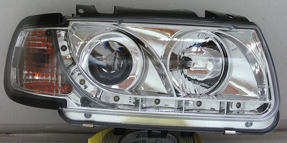 VW POLO 6N 95-99 R8 STYLE LED HEADLIGHTS CHROME V1 - bluepower.se
