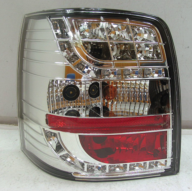 VW PASSAT 3B VARIANT 97-00 LED BAKLAMPOR SET KLARA - bluepower.se