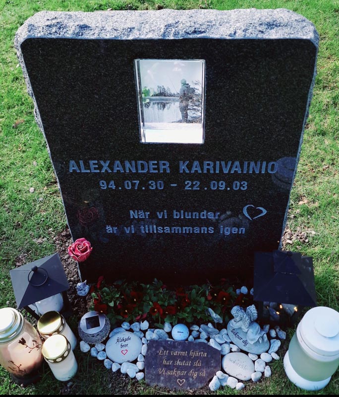 Gravsten utsmyckning 3D - Toppnivå: Sweden Crystal Design