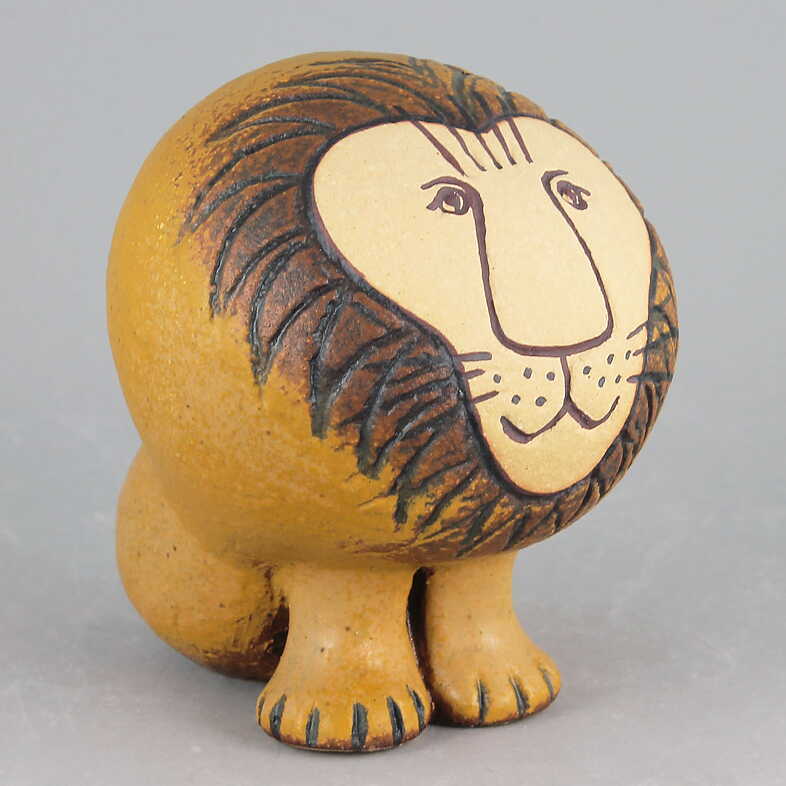 Lisa Larson’s lions from Gustavsberg and K-studion