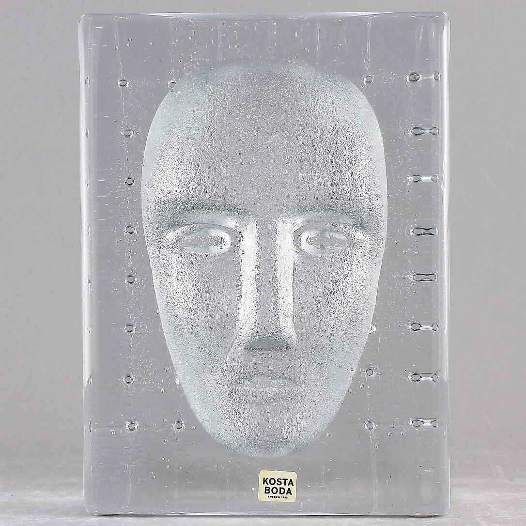 Buy Swedish glass artwork from Mother Sweden