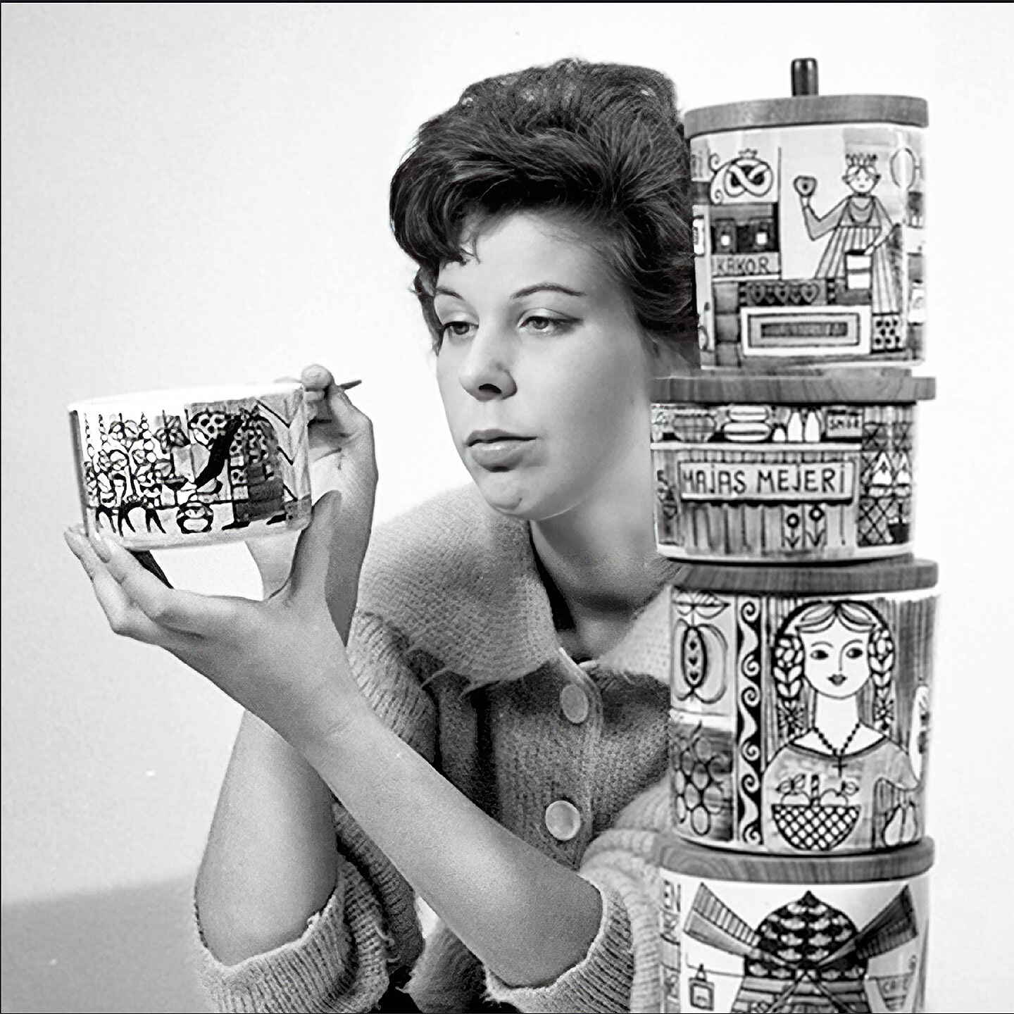 Anita Nylund (Our Small Town 1950s) Jar "Maja's Dairy"