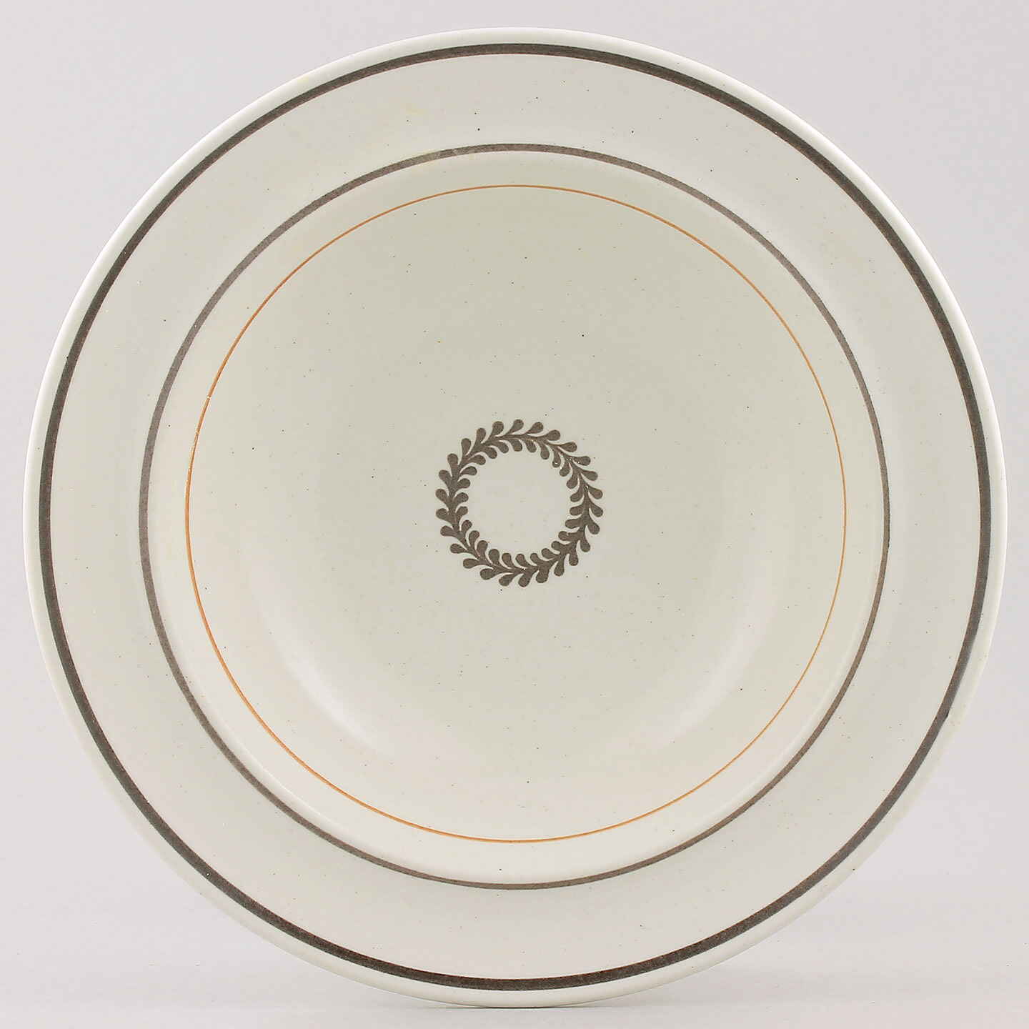 Stig Lindberg (Consul 1977) Four Deep Plates with Laurel-Wreath Decor 20 cm
