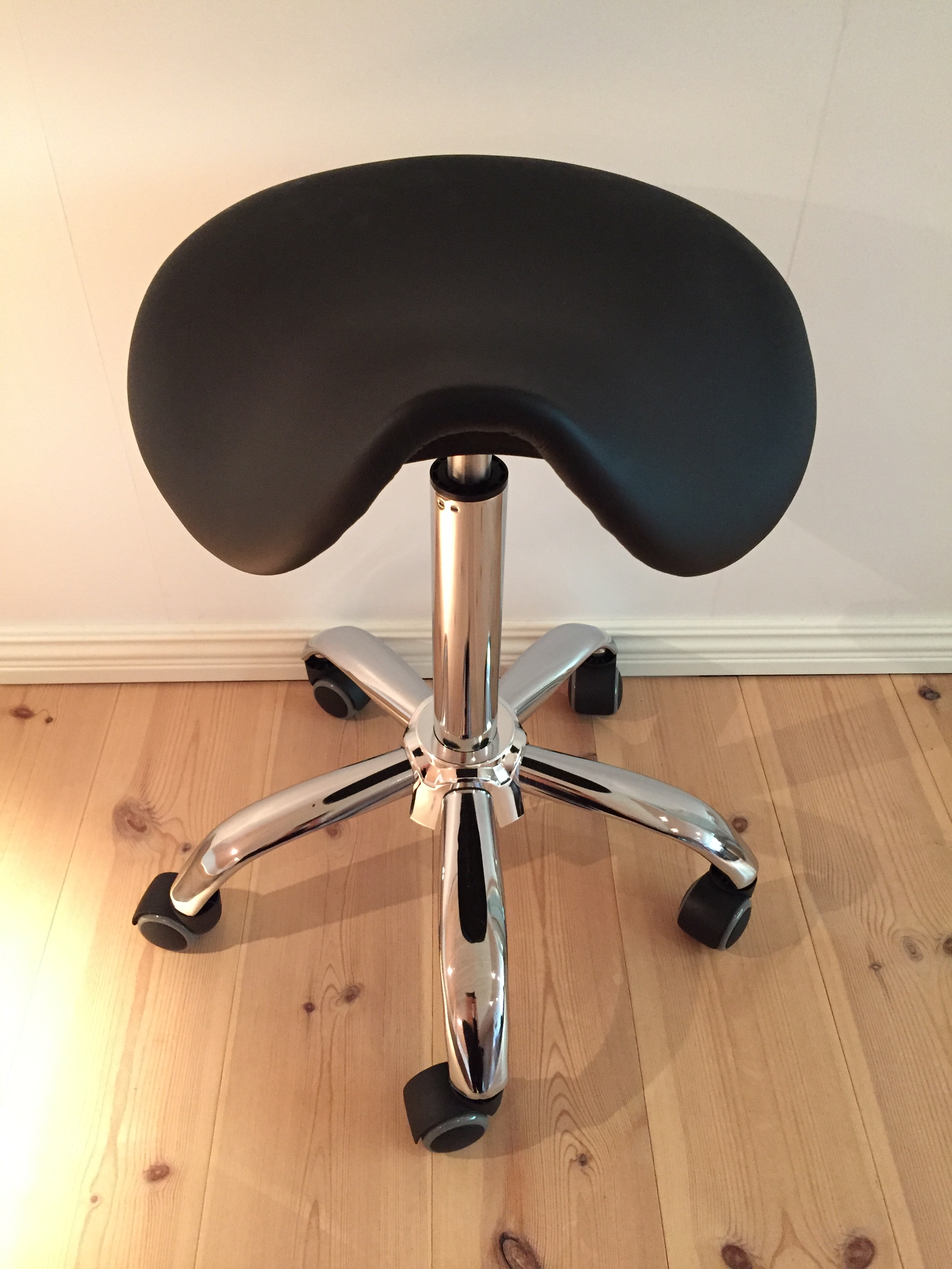 ErgoMax ST011-A sadelstol och ergonomisk pall, Bäst i test