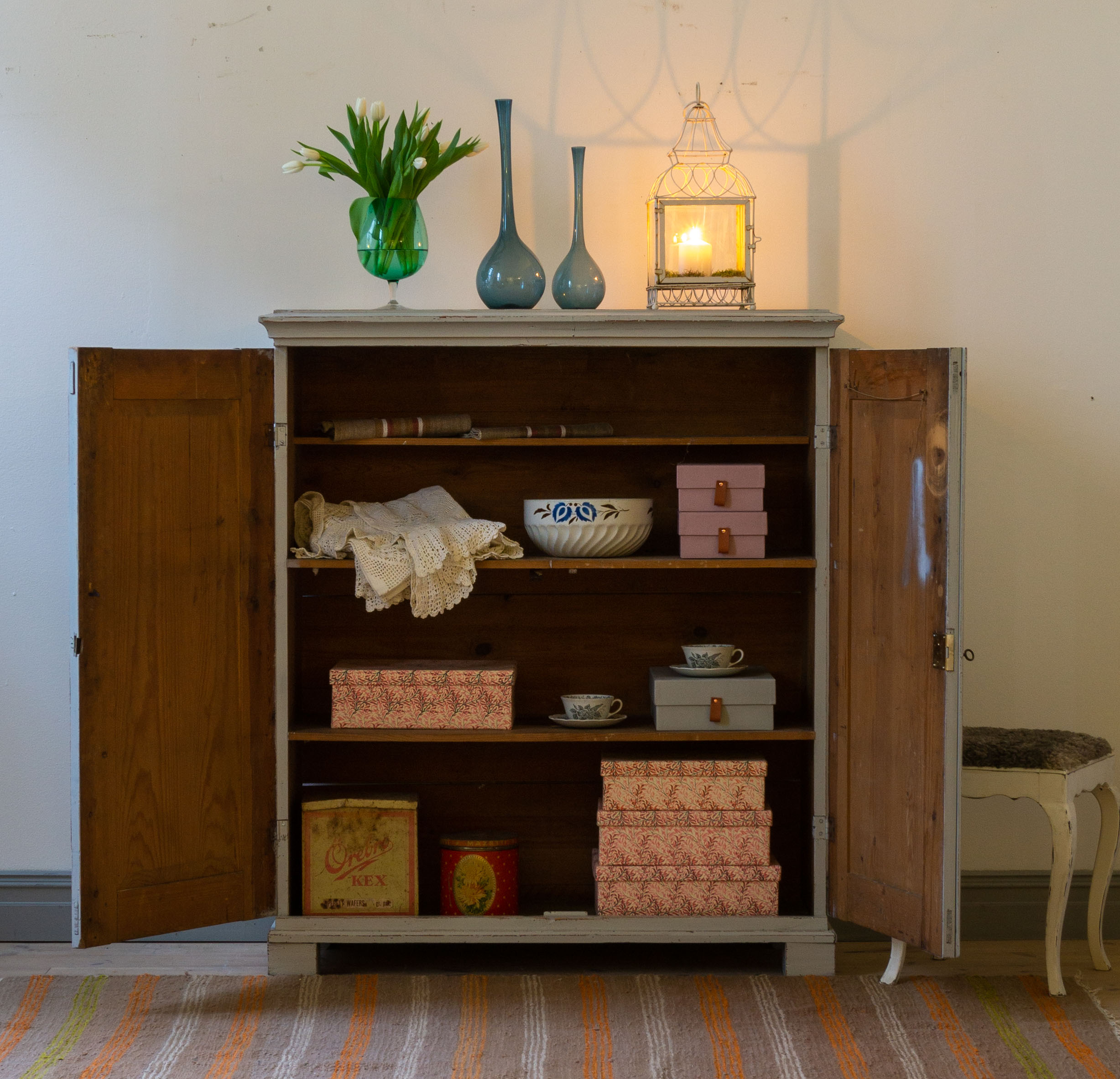 Butik Lanthandeln - Vacker skänk