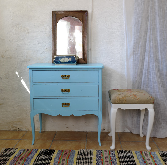 Butik Lanthandeln - liten busig byrå SÅLD