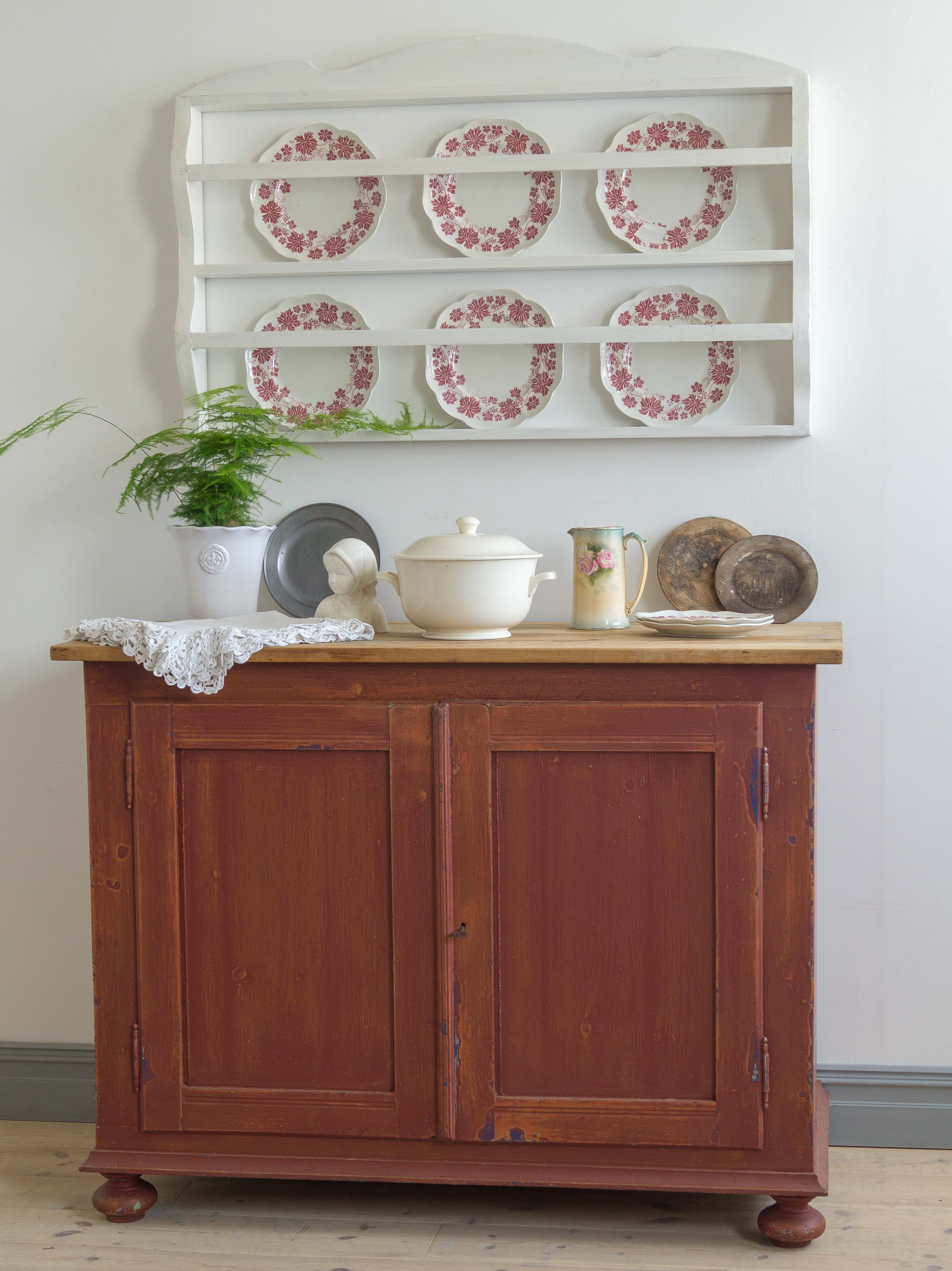 Butik Lanthandeln - Vacker skänk