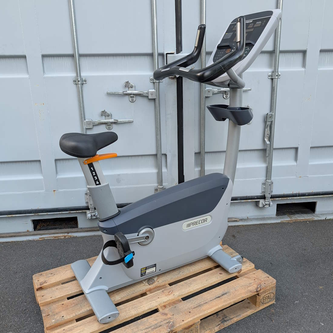 Träningsspecialisten - Precor UBK 835 med P30 display