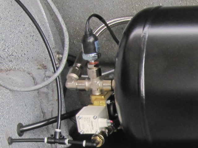 JEBS Airsuspension - Tryckvakt Tätad 175 psi