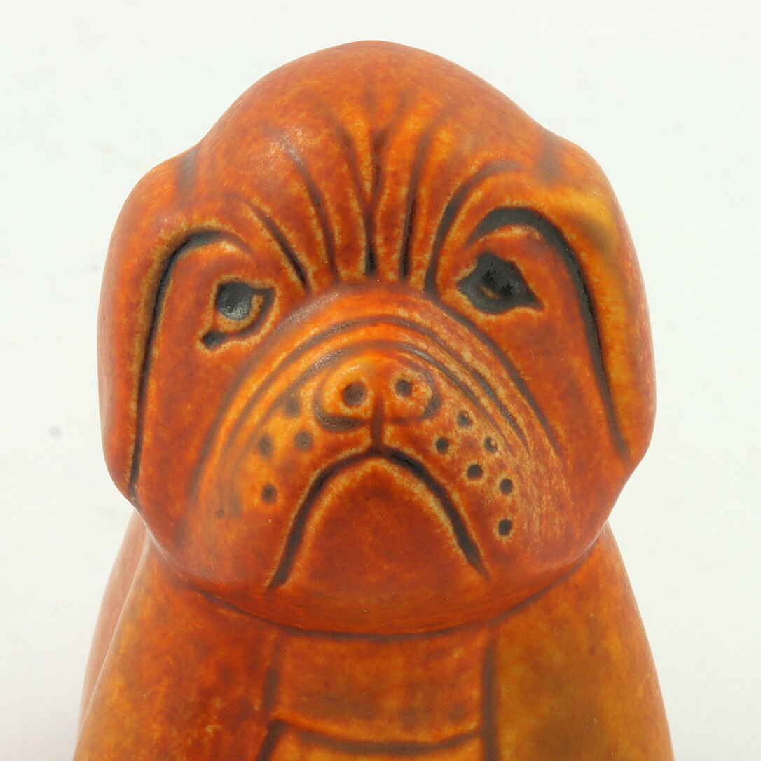 Lisa Larson’s dogs from Gustavsberg and K-studion