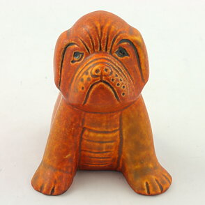 Lisa Larson’s dogs from Gustavsberg and K-studion