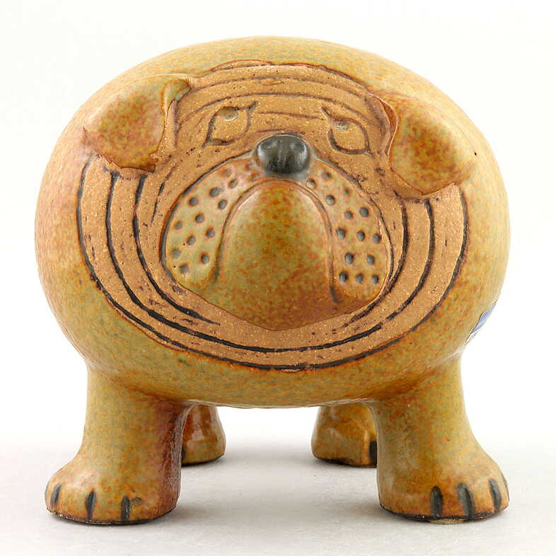 Lisa Larson’s dogs from Gustavsberg and K-studion