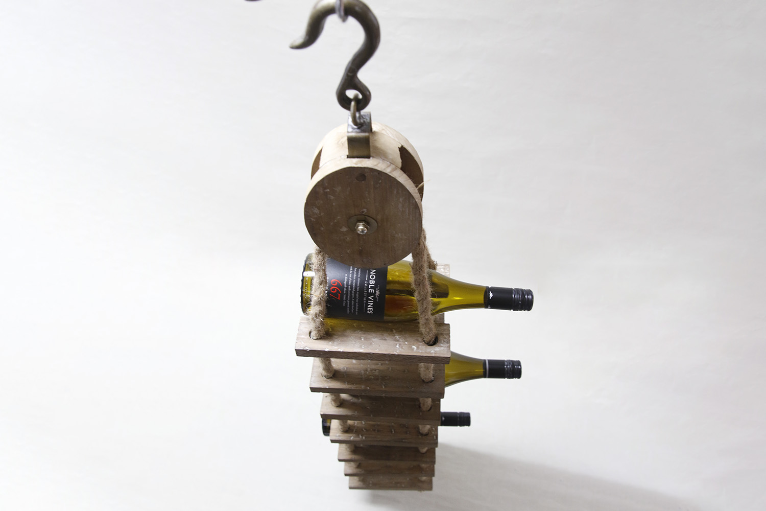 Lejdare vinställ 118x20x15 cm - Flaggskeppet