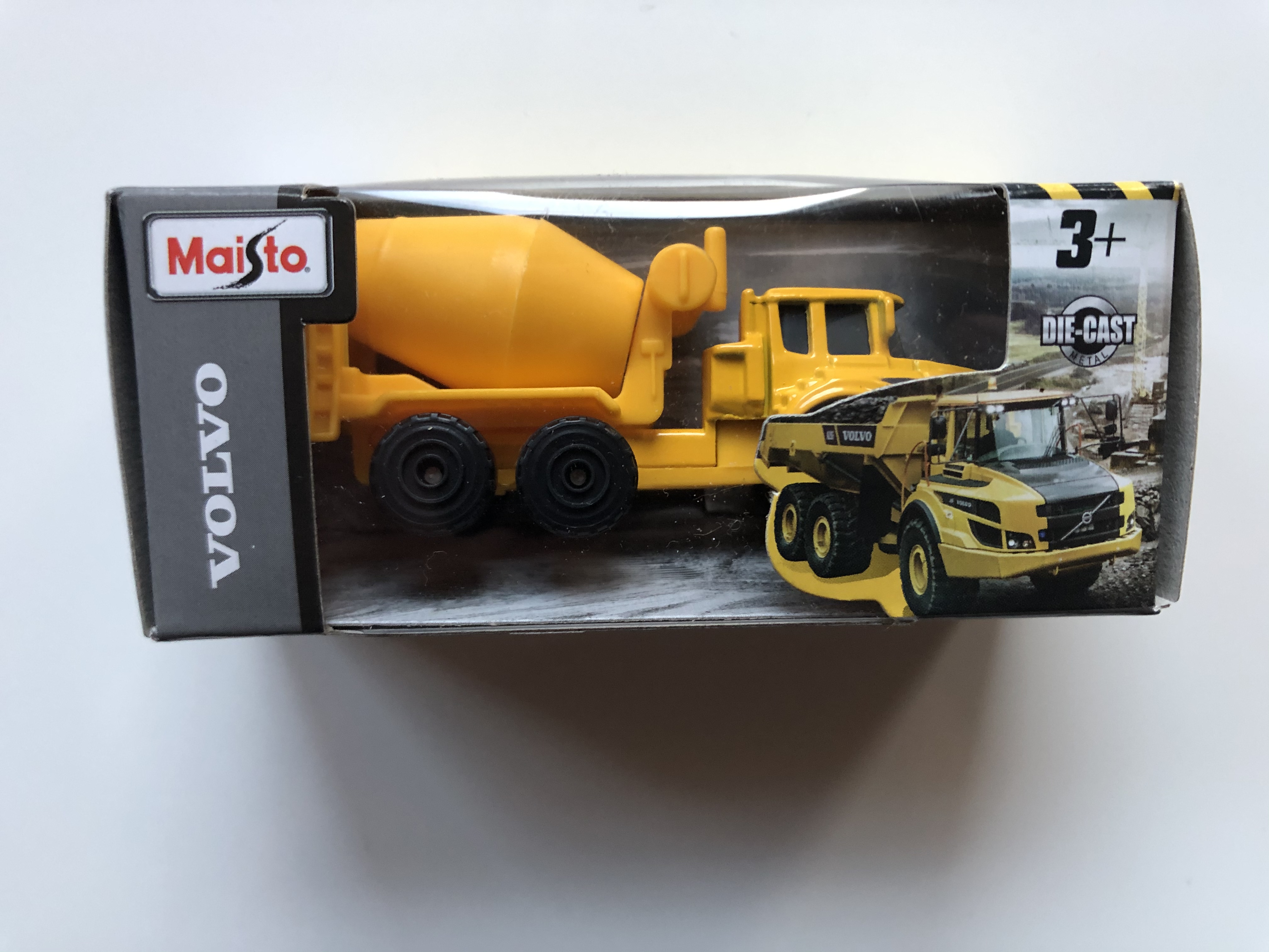 Maisto Volvo Die Cast Mini - Robbis Hobby Shop
