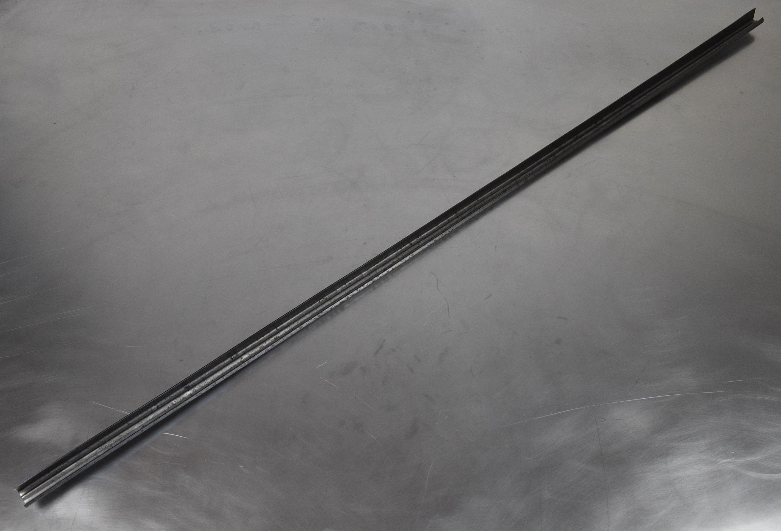 Drip Rail Straight - JOCAR Hot Rods & Steelworks AB