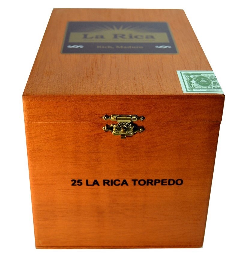 La Rica Torpedo Maduro - www.puros.se