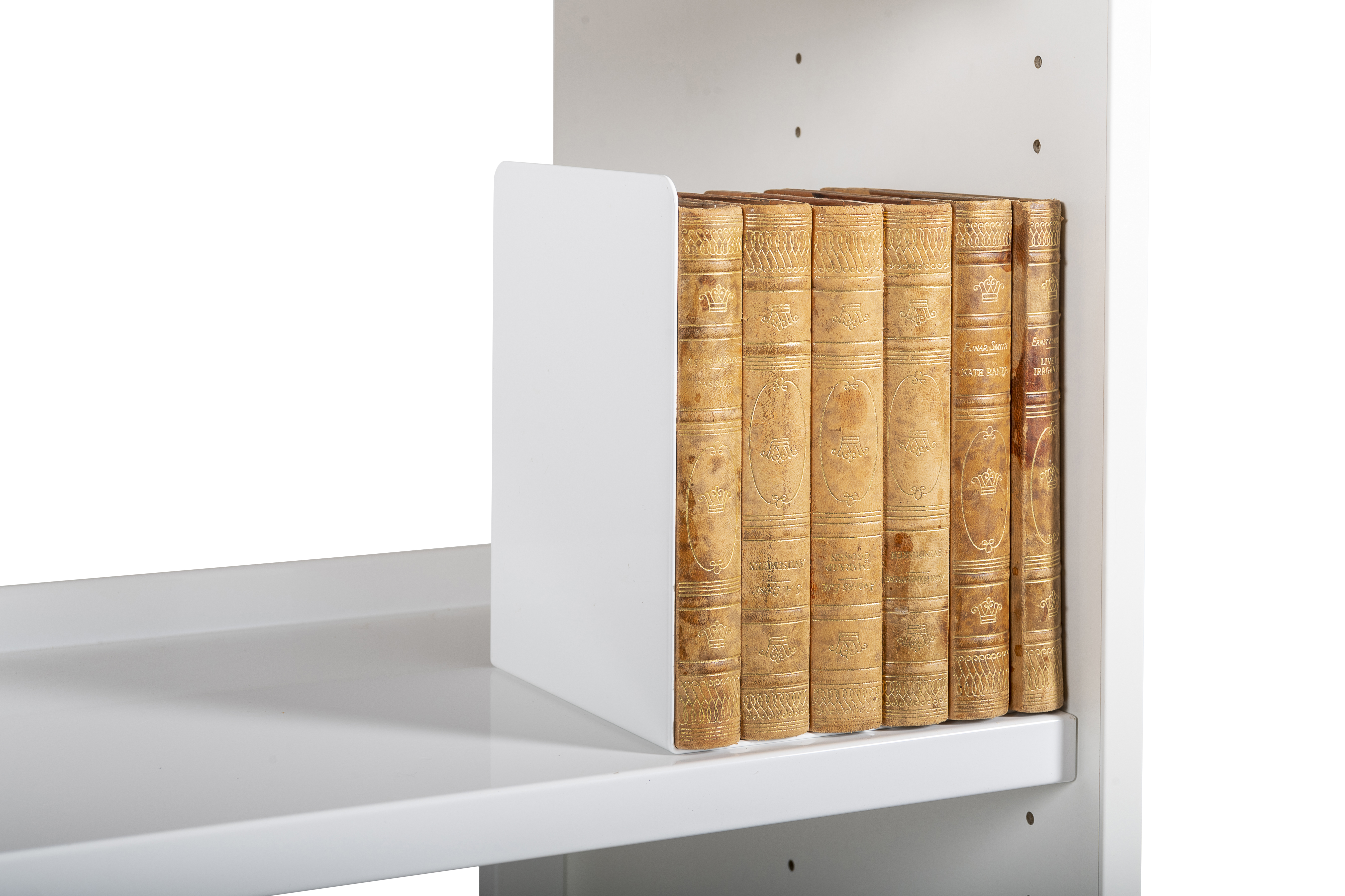 Straight angle book support metal 10-pack | BK Library Interiors