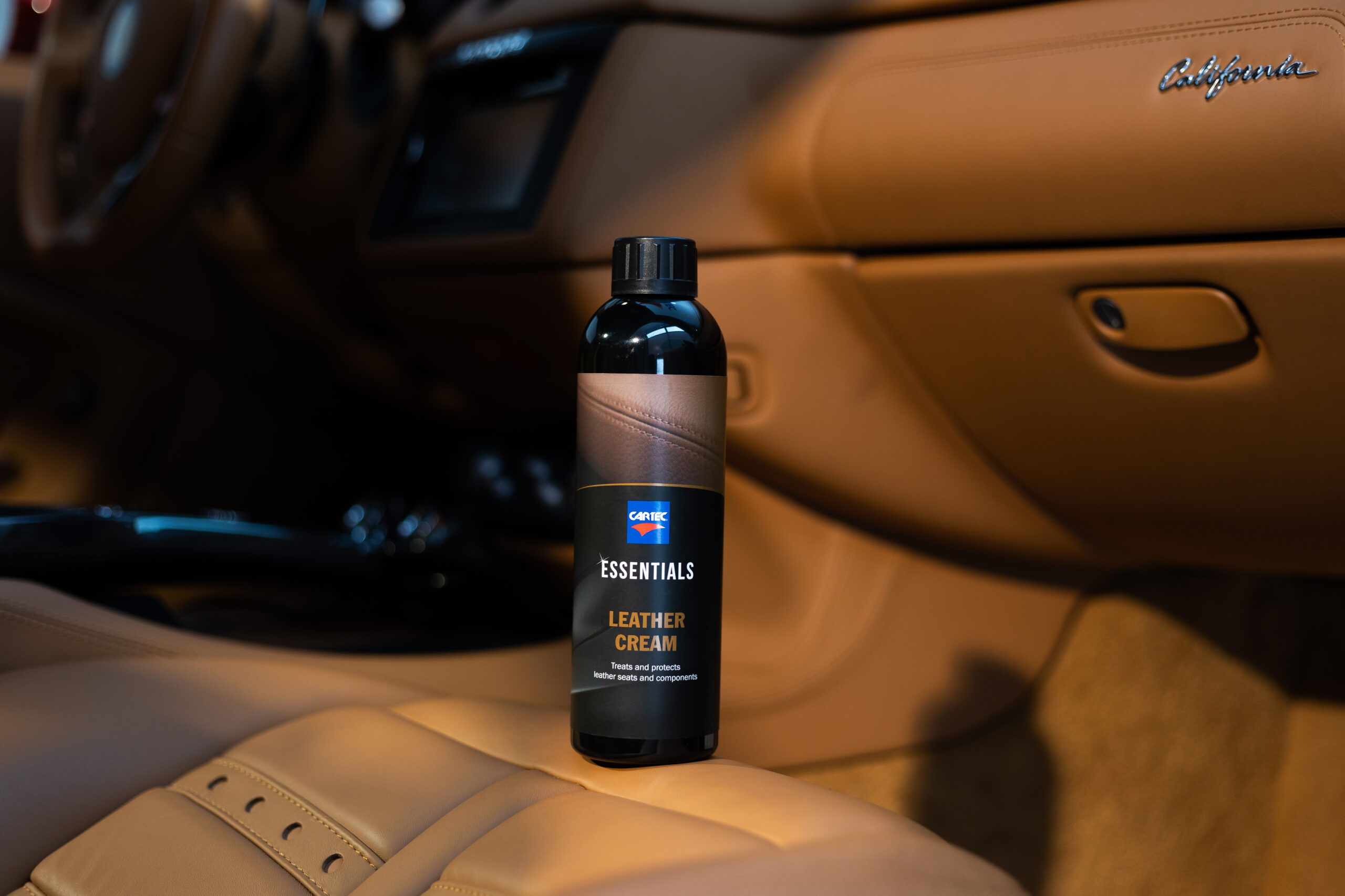 Essential Leather Cream, Läderkräm - www.cartecshop.se