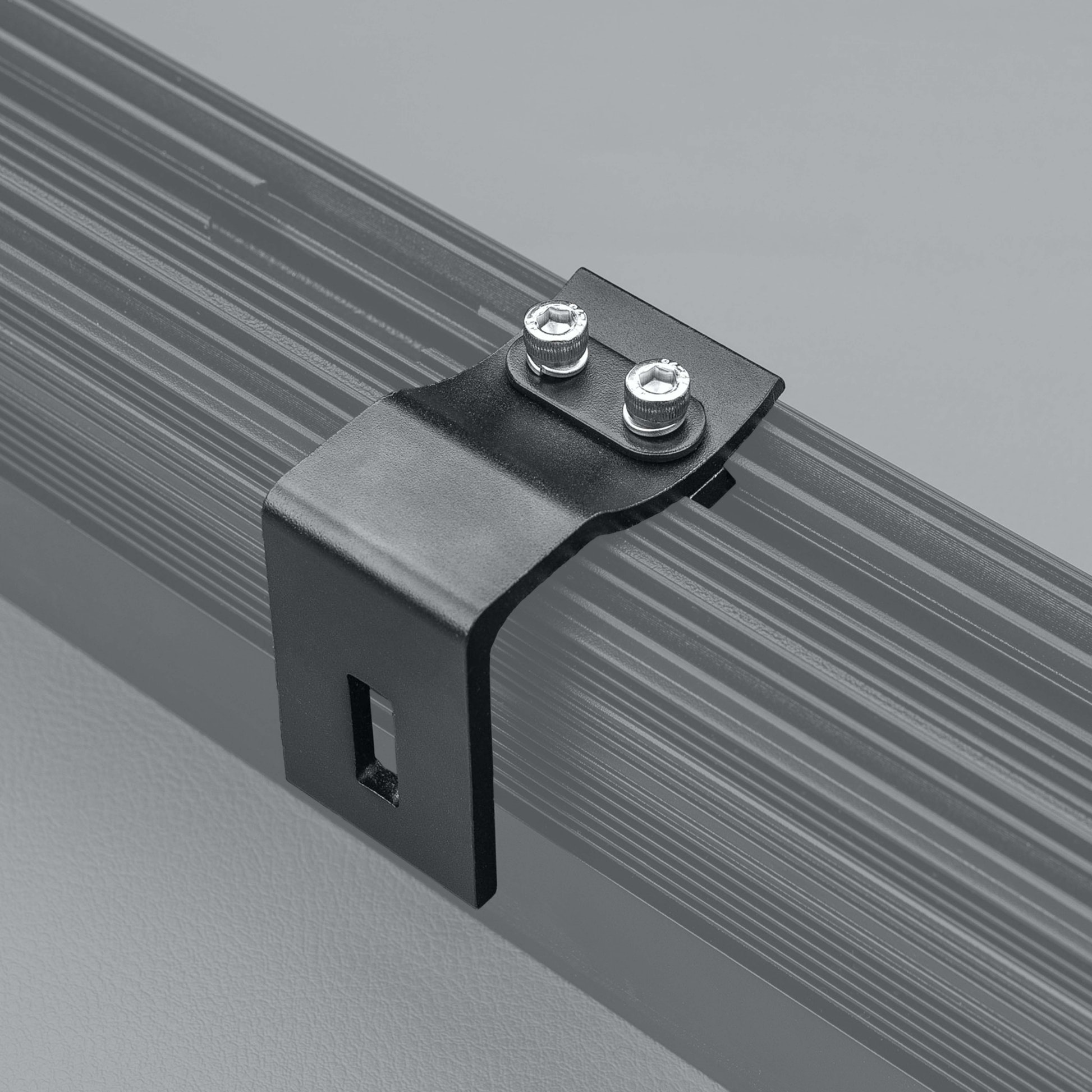 Sliding Bracket | ST-X - Lisavalokuningas.fi