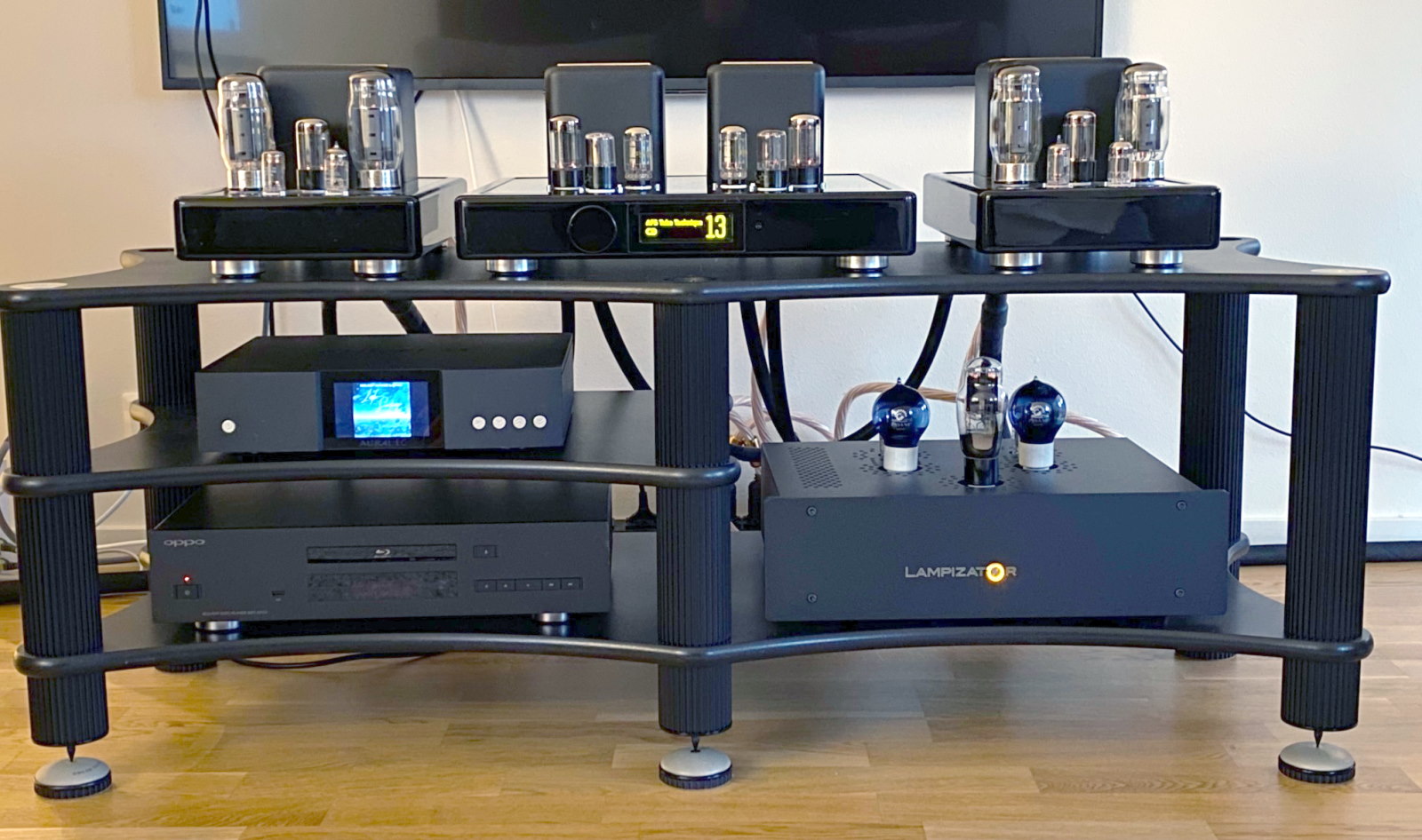 Egen design - Radius - Akkelis Audio